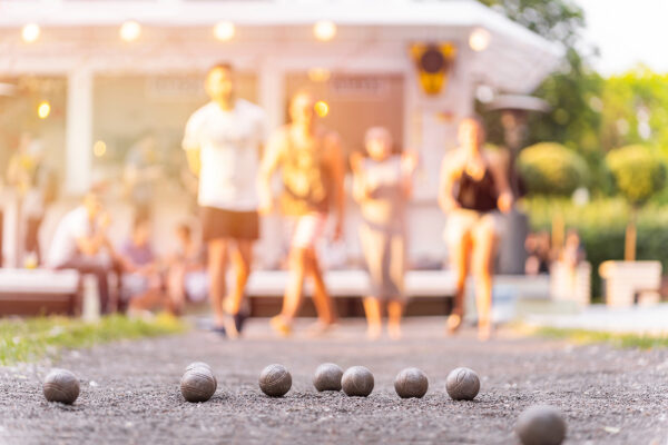 Réaliser son terrain de pétanque - Via Materiaux